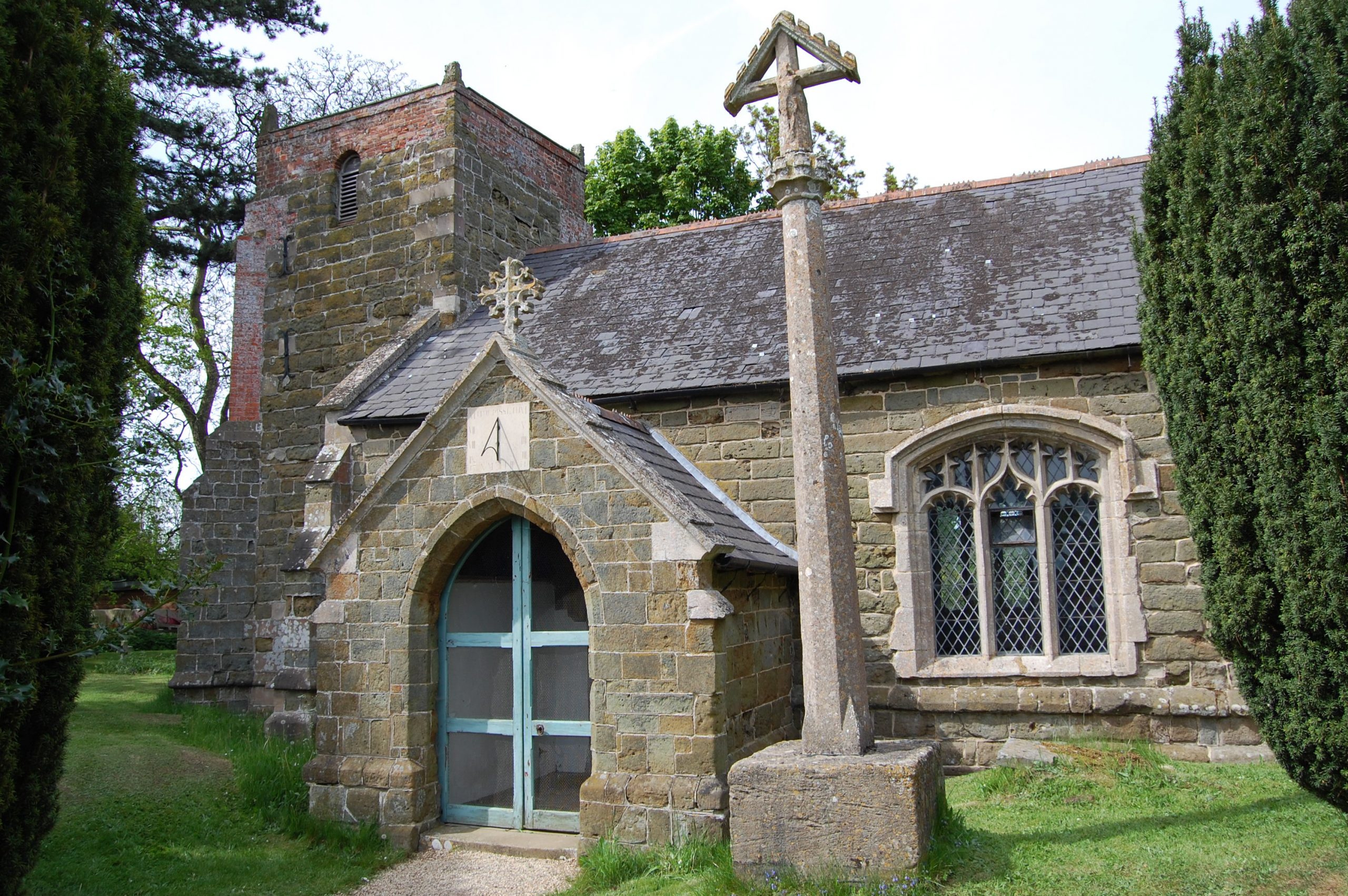 Churchyard Crosses - Medieval Standing Crosses of Lincolnshire