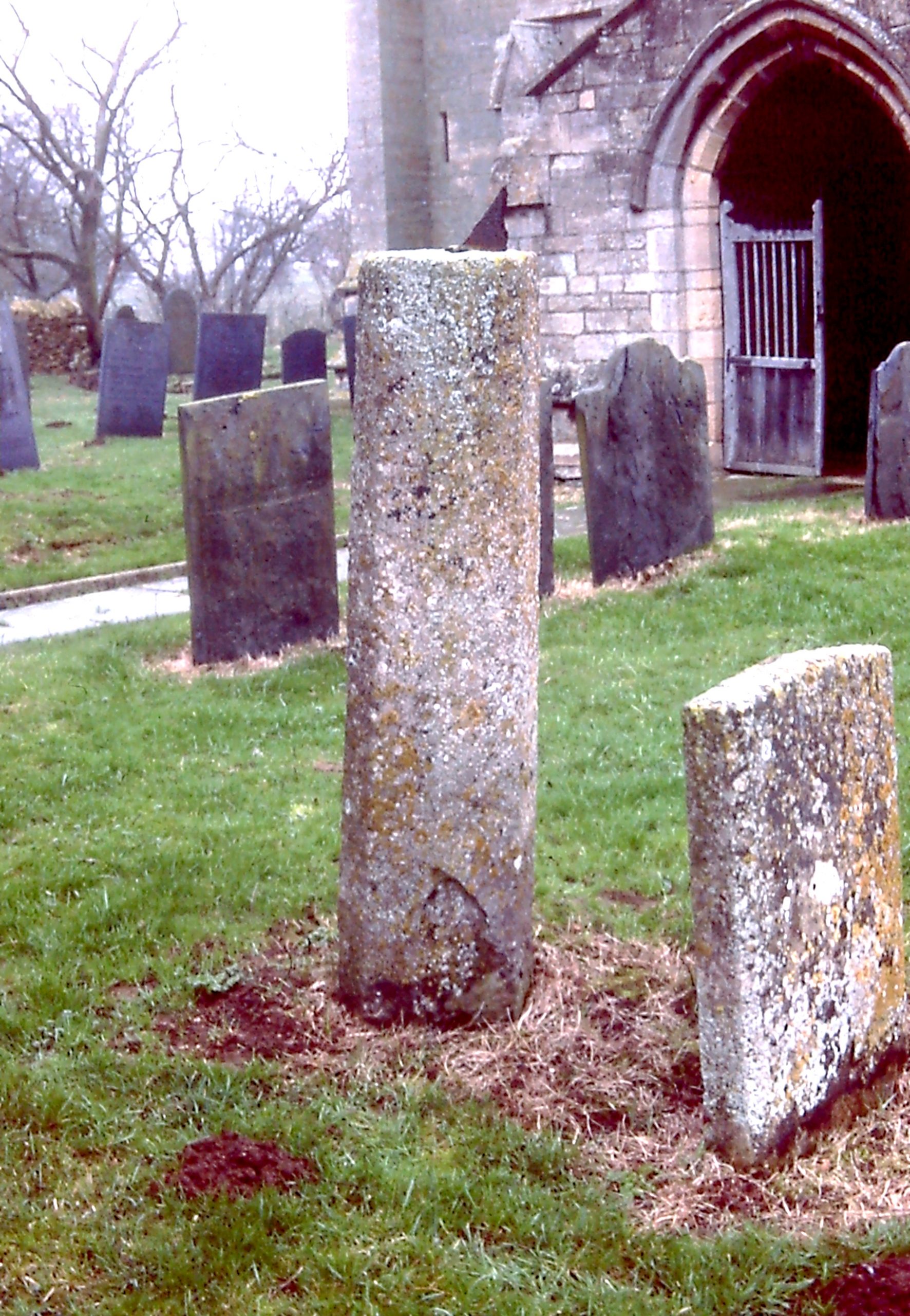 Walcot - Medieval Standing Crosses of Lincolnshire