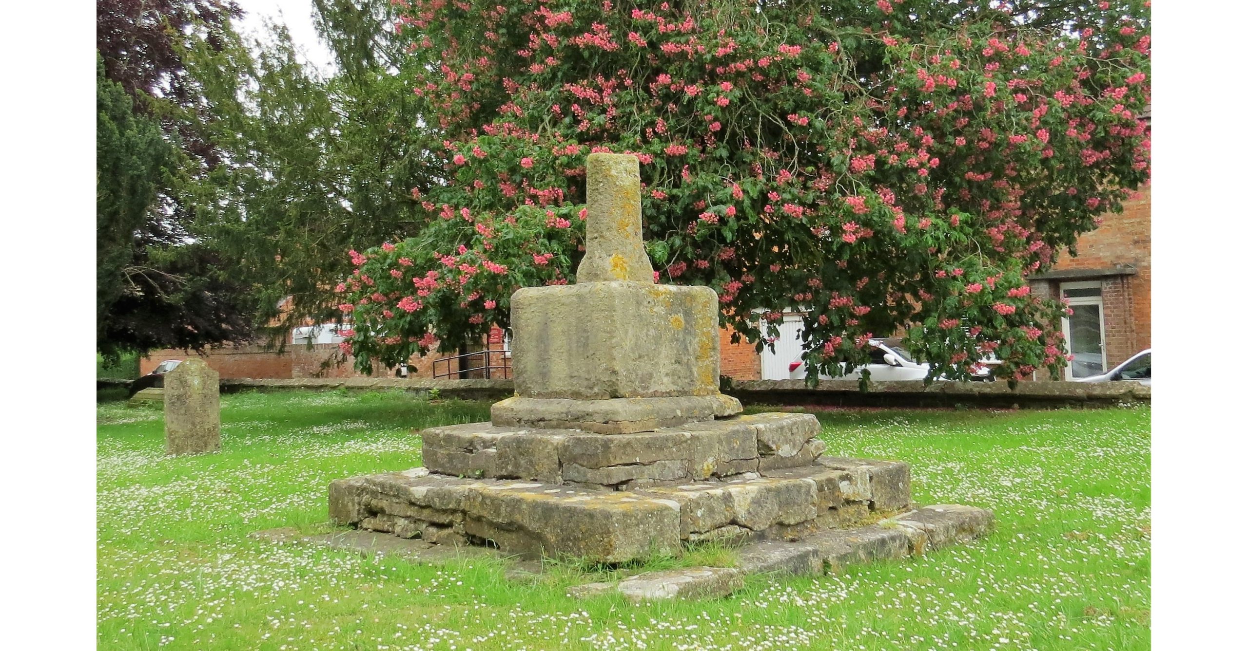 Heckington - Medieval Standing Crosses of Lincolnshire