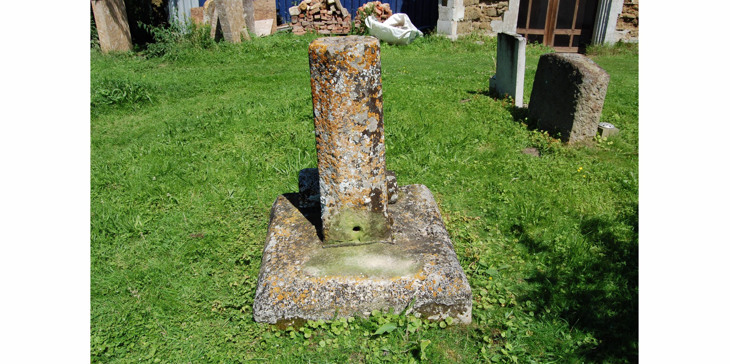Haltham - Medieval Standing Crosses of Lincolnshire