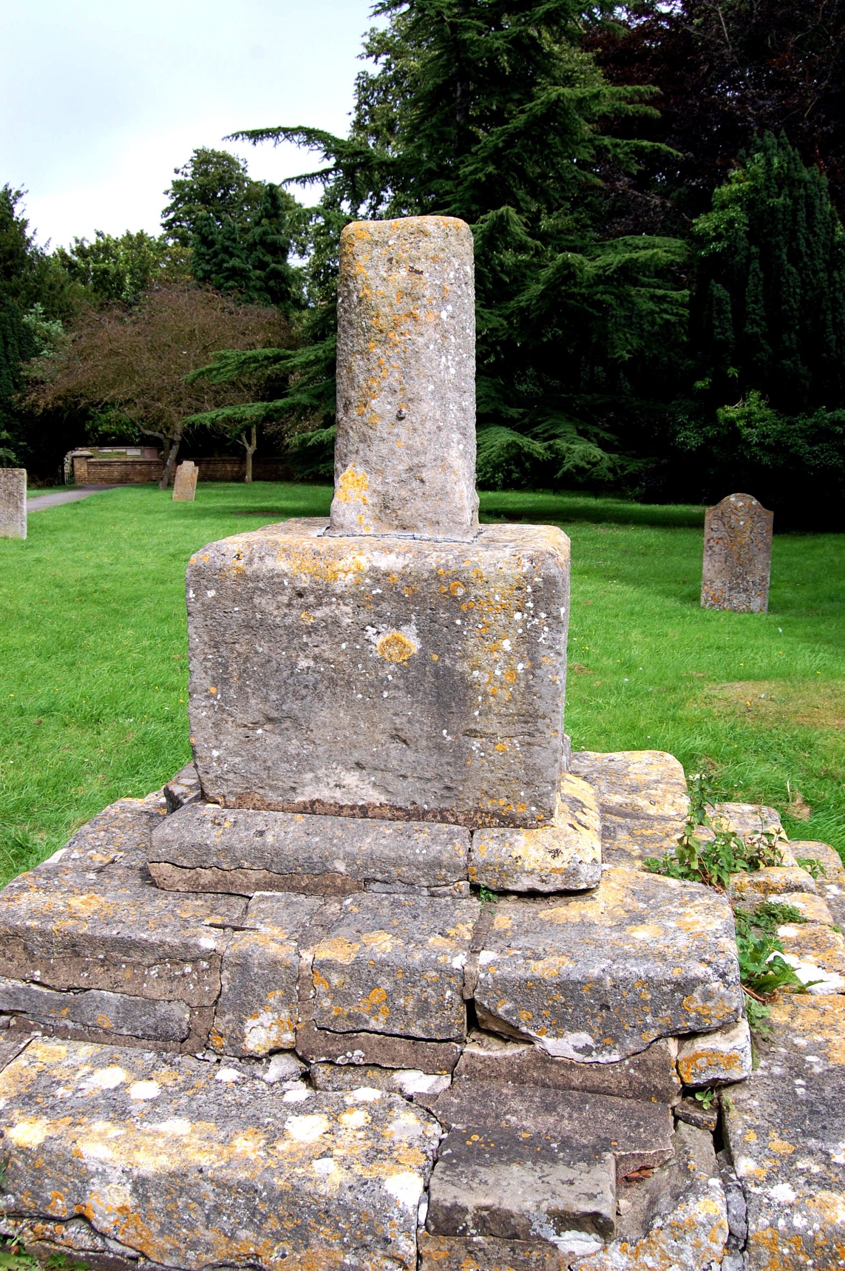 Heckington - Medieval Standing Crosses of Lincolnshire