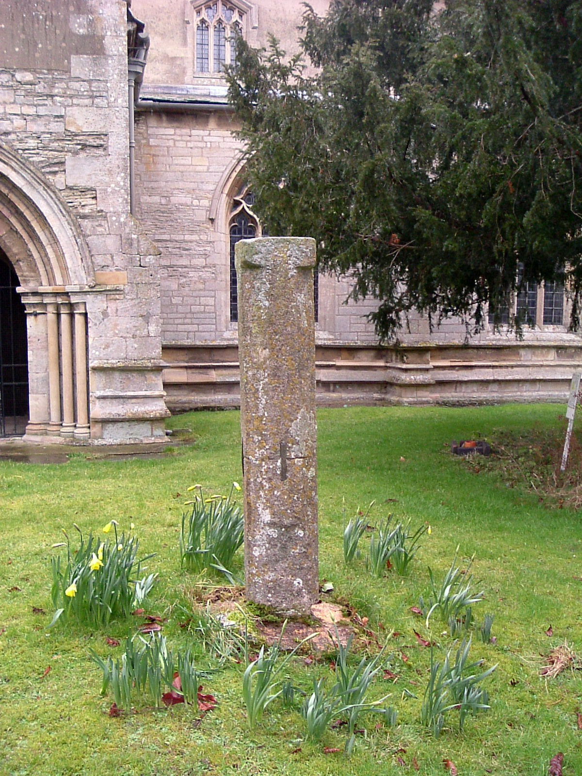 Long Bennington - Medieval Standing Crosses of Lincolnshire