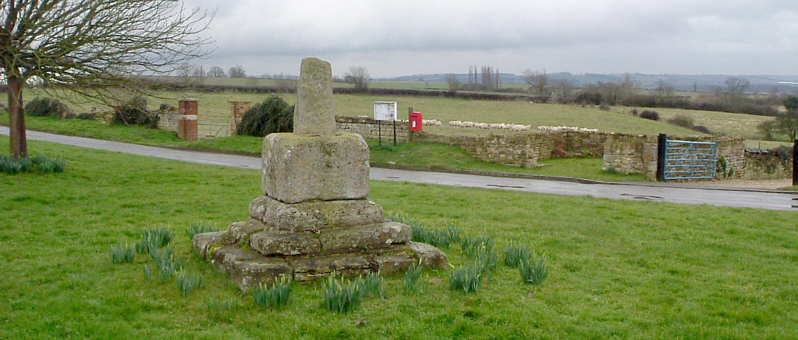 Village Crosses - Medieval Standing Crosses of Lincolnshire